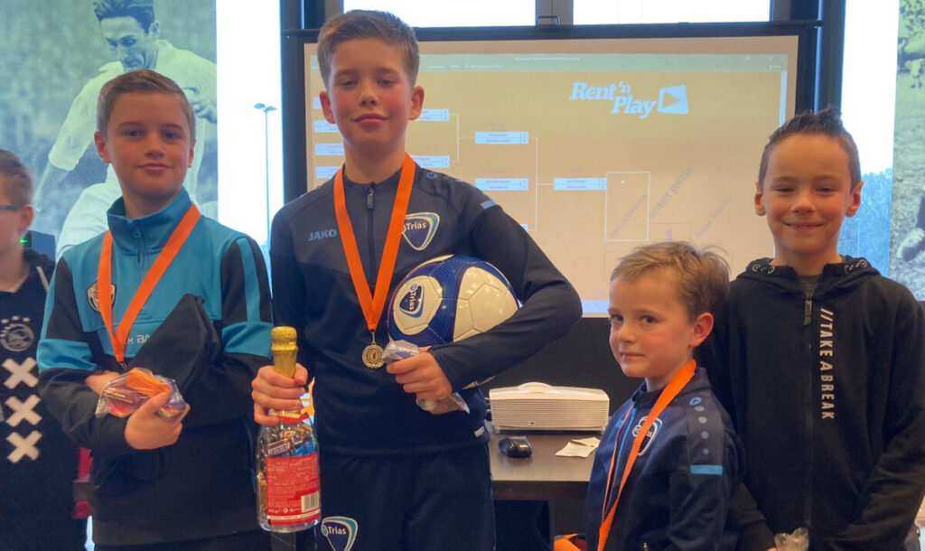 Spannende ontknoping FIFA toernooi - FC Trias